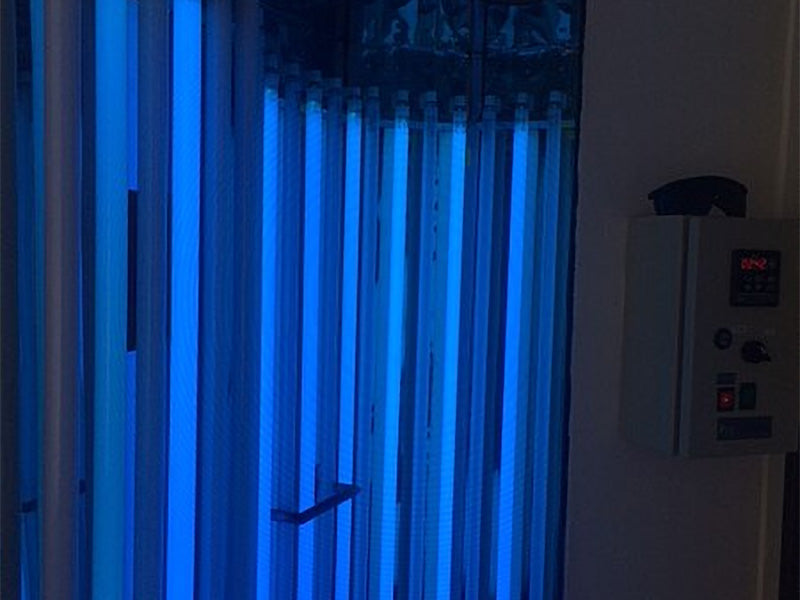 What is the Difference Between Narrowband and Broadband UVB Lights?